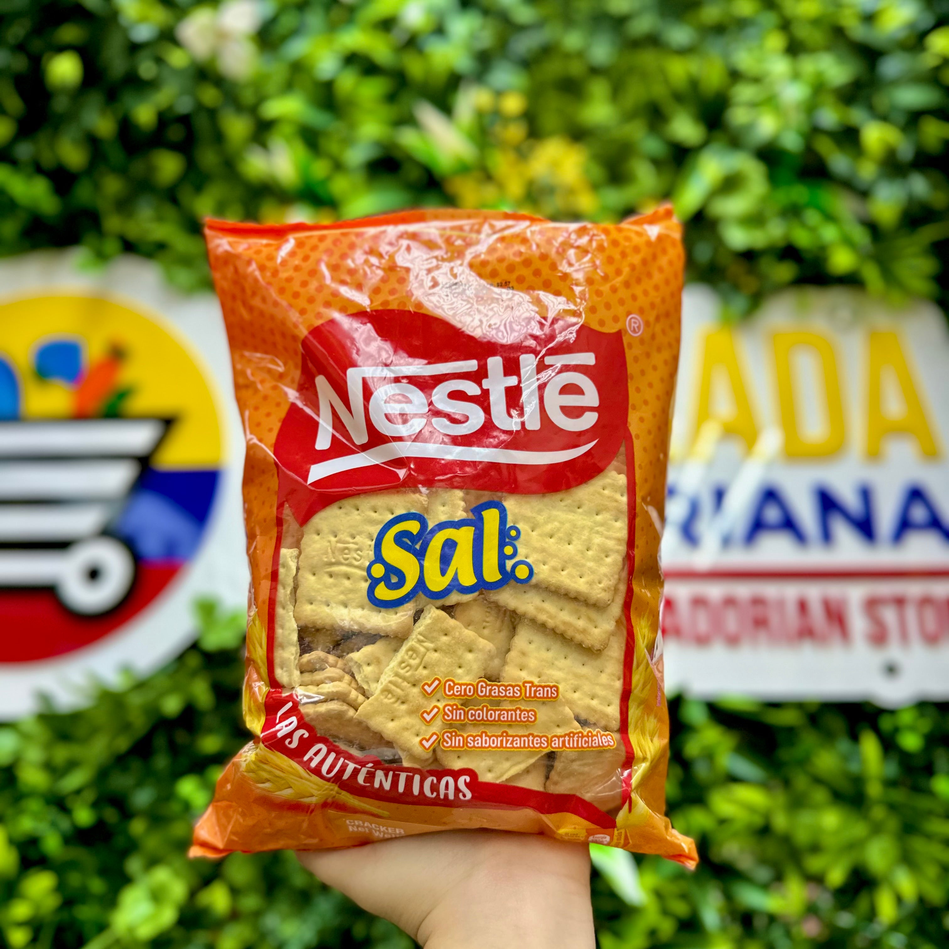 Nestlé - Galletas De Sal | La Parada Ecuatoriana | Grocery Store