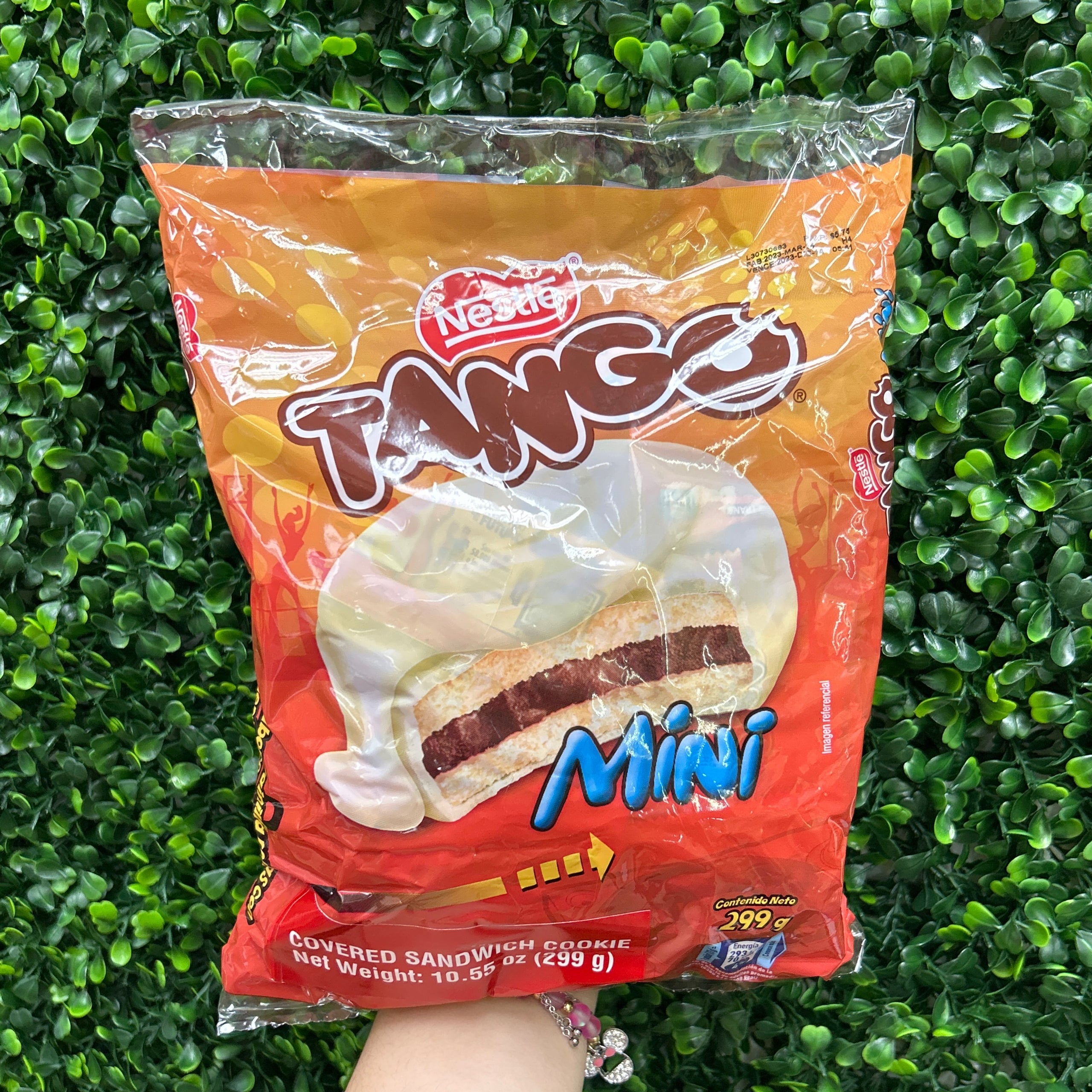 Nestle Mini Tango Blanco | La Parada Ecuatoriana